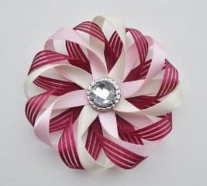 4 increíbles ideas de moños con liston delgadito