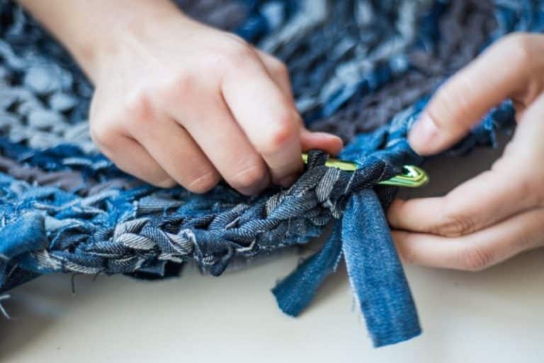2 técnicas para hacer ropa con material reciclado muy simple